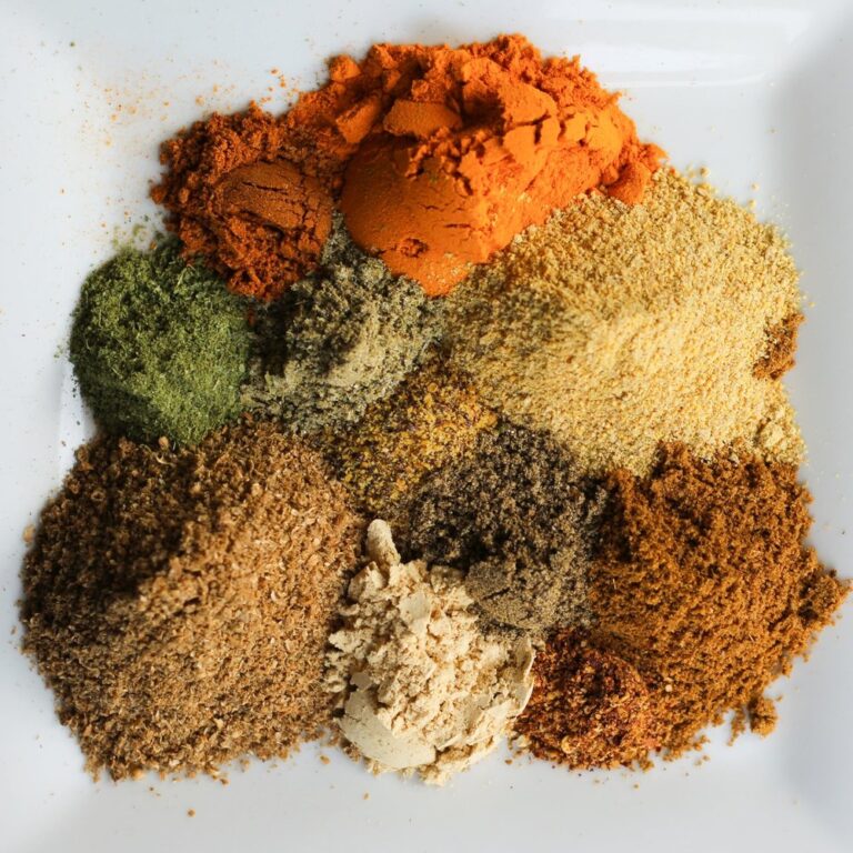yellow curry powder + recipes - Cardamom and Tea