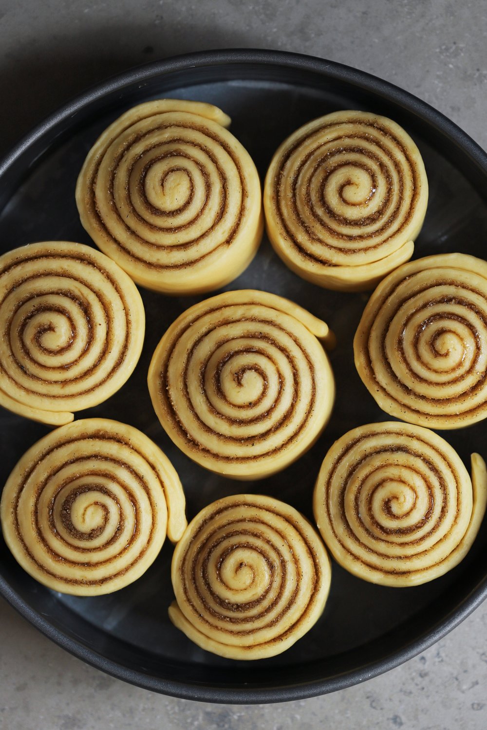 cardamom buns - Cardamom and Tea